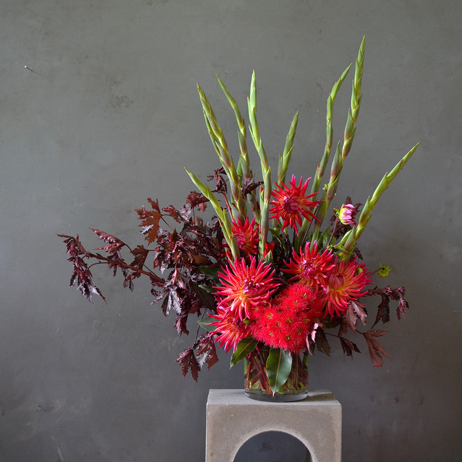 Ruby Red Vase Arrangement – BOTANY